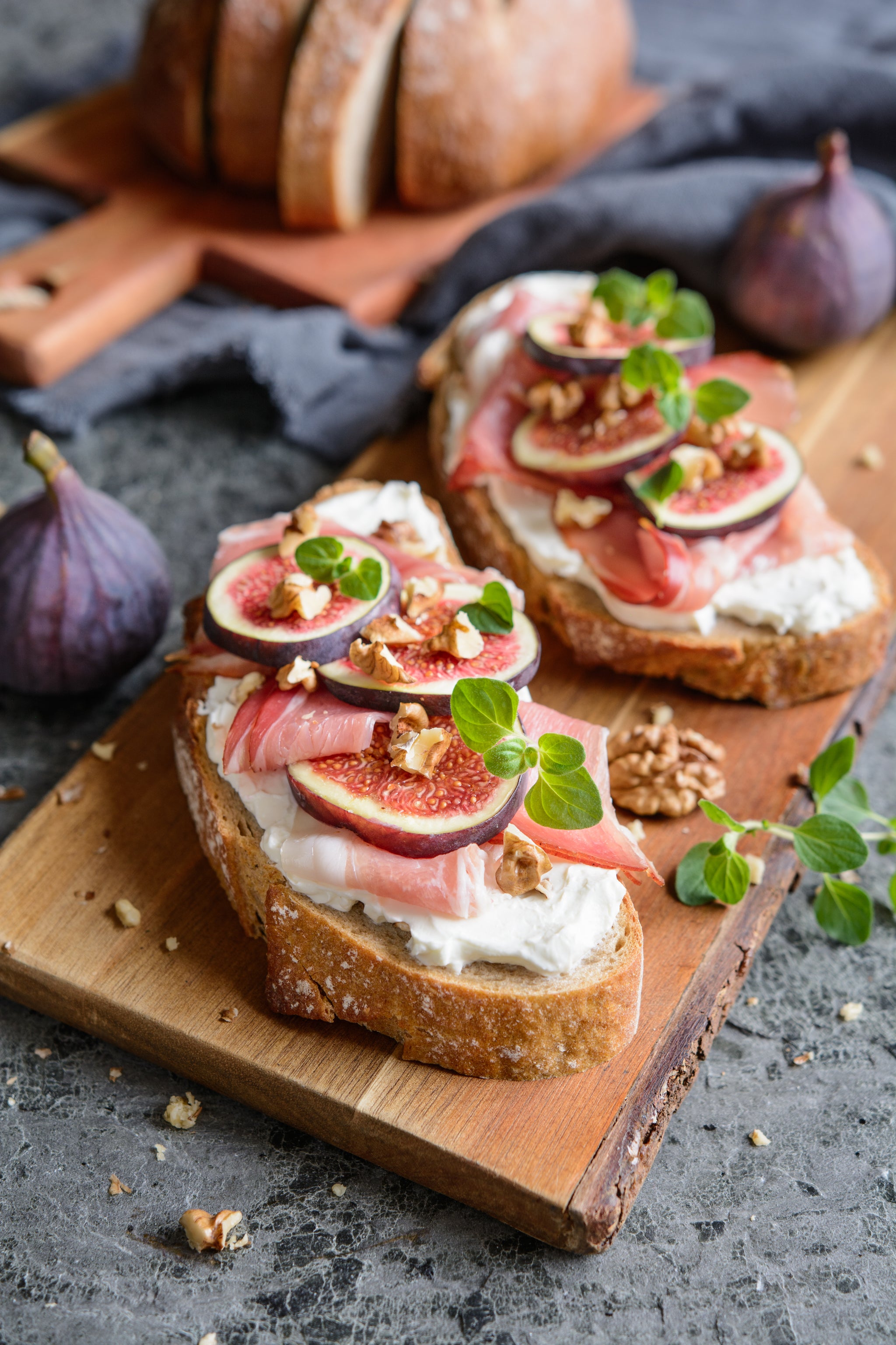 30 COMMON Edible FIG TREE Ficus Carica Purple Brown Skin Pink Flesh Fr ...